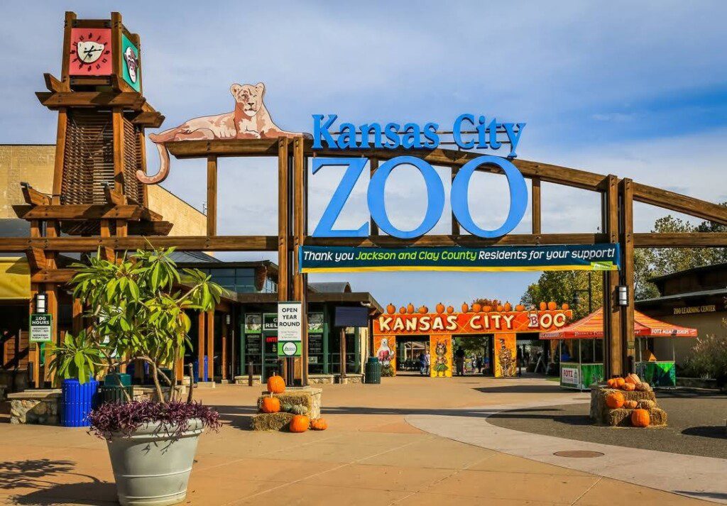 Kansas City Zoo - CLEMONS HOSPITALITY